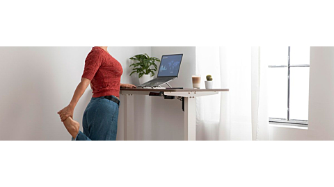 Graphic: Health Benefits Of Standing Desks